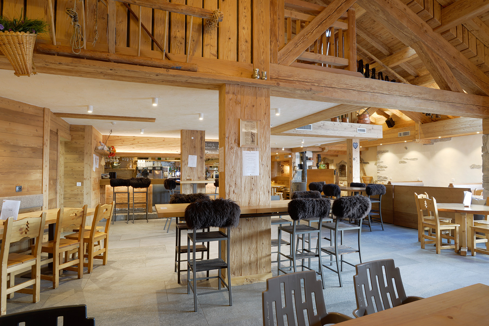 Bar | Chez Crepy - Restaurant d'altitude Châtel Portes du Soleil